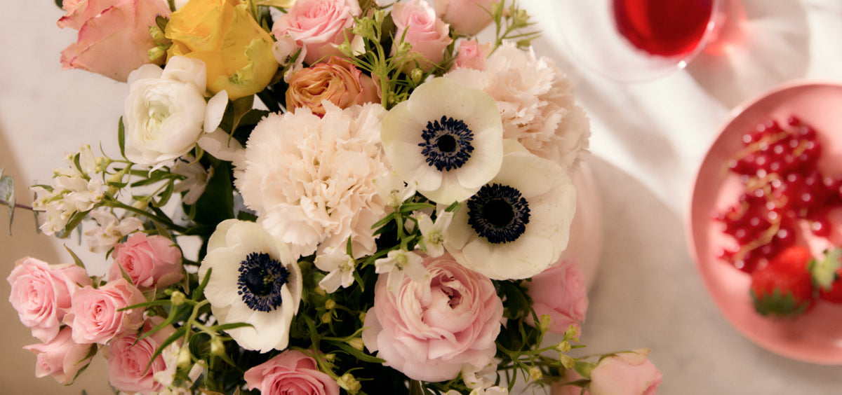 22 Types of Pink Flowers to Brighten Your Garden | UrbanStems